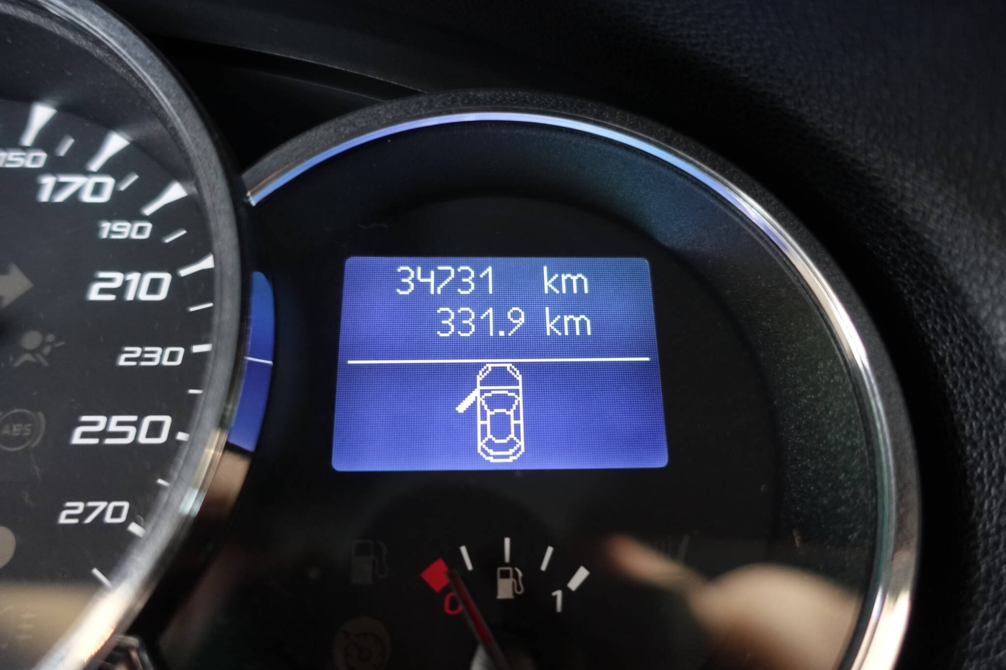 2012y RENAULT Megane R.S. trophy｜CARBOX