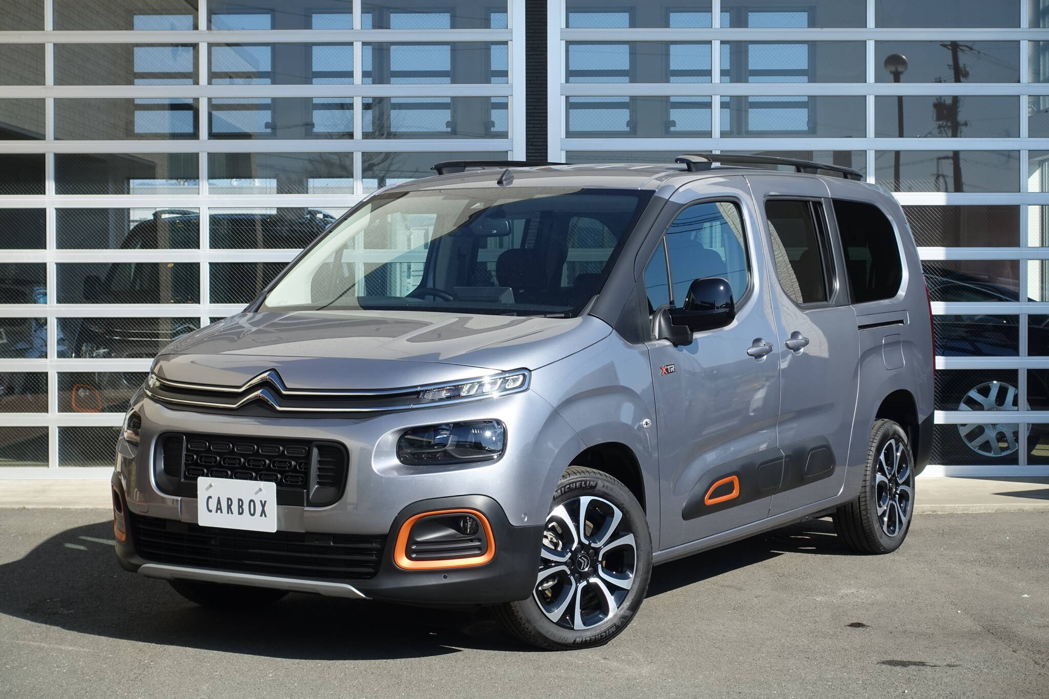CITROEN Berlingo Long Shine BlueHDi XTR Pack｜CARBOX